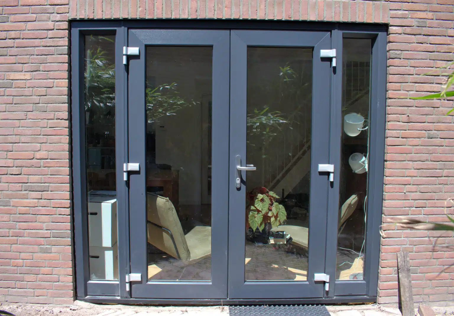 Kunststof voordeur modern bestellen? Bekijk onze voordeuren